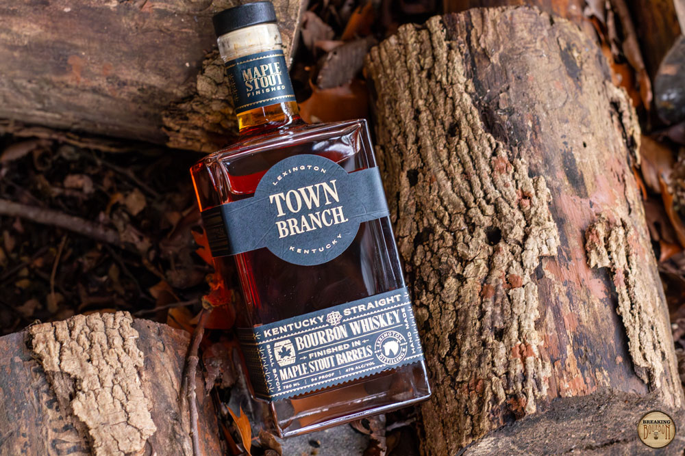 Town Branch Maple Barrel Stout Finished Bourbon (2023) Review ...