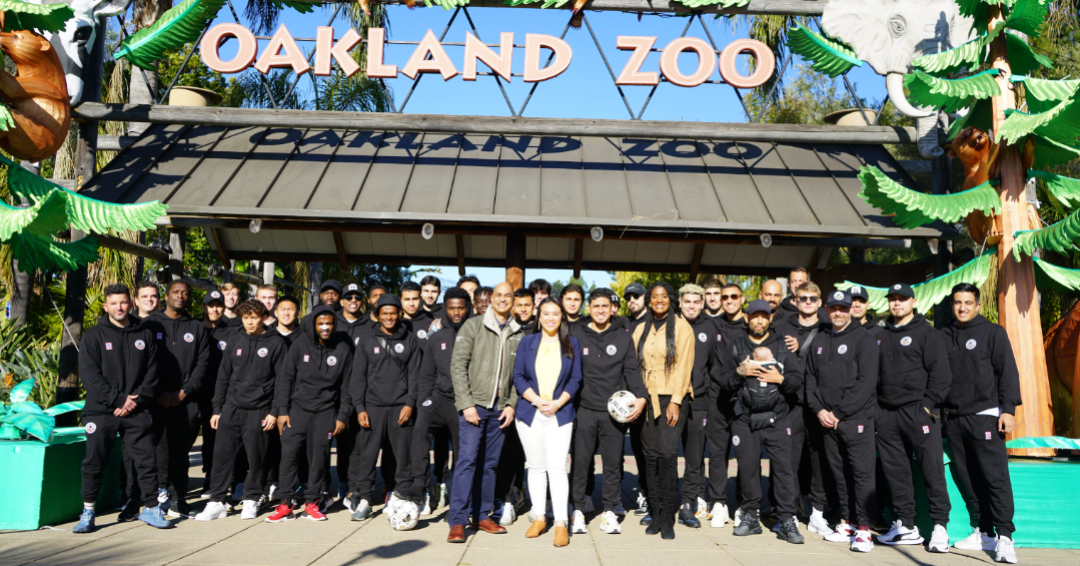 Oakland Zoo Celebrates ‘Oaklanders Discount’ First Day Through Measure ...