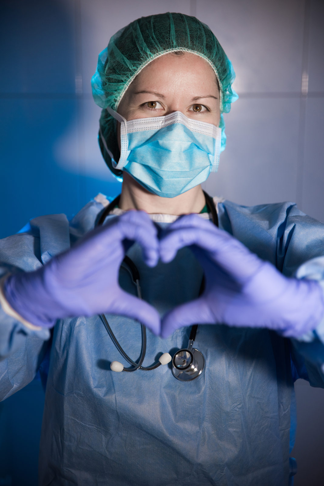 Ranked #1 Travel Nursing Agency 2021 | Advantis Medical