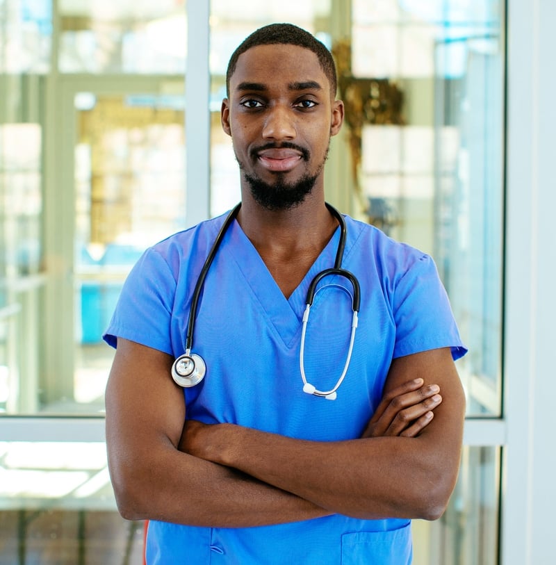 Ranked #1 Travel Nursing Agency 2021 | Advantis Medical