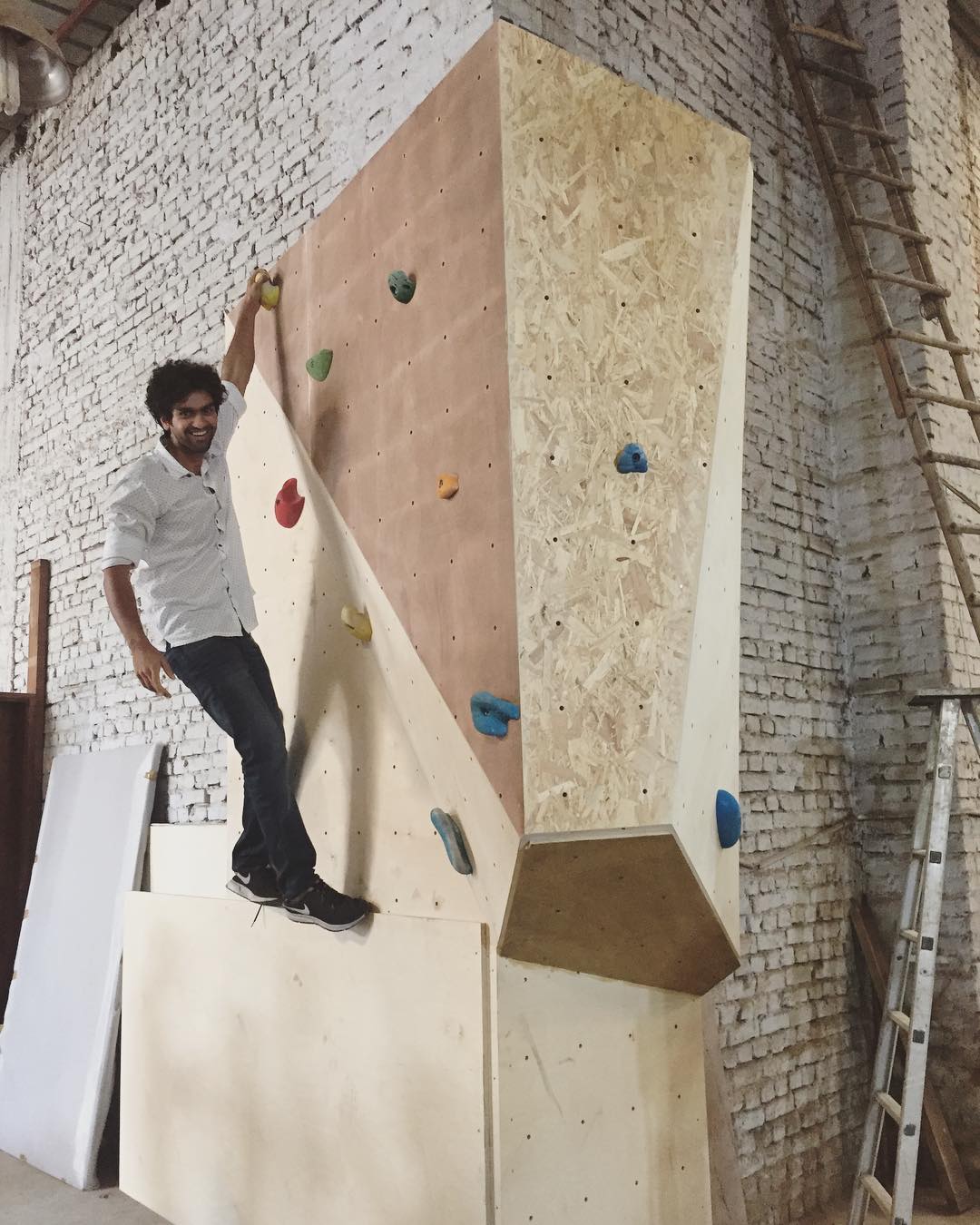 BoulderBox - Gallery