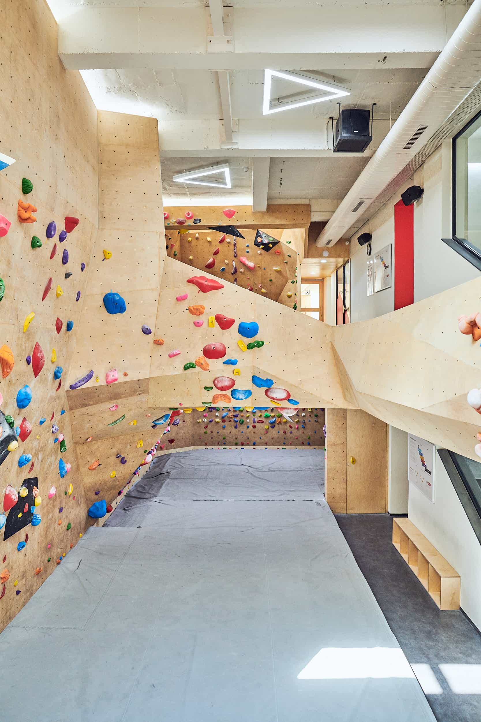 BoulderBox - Gallery