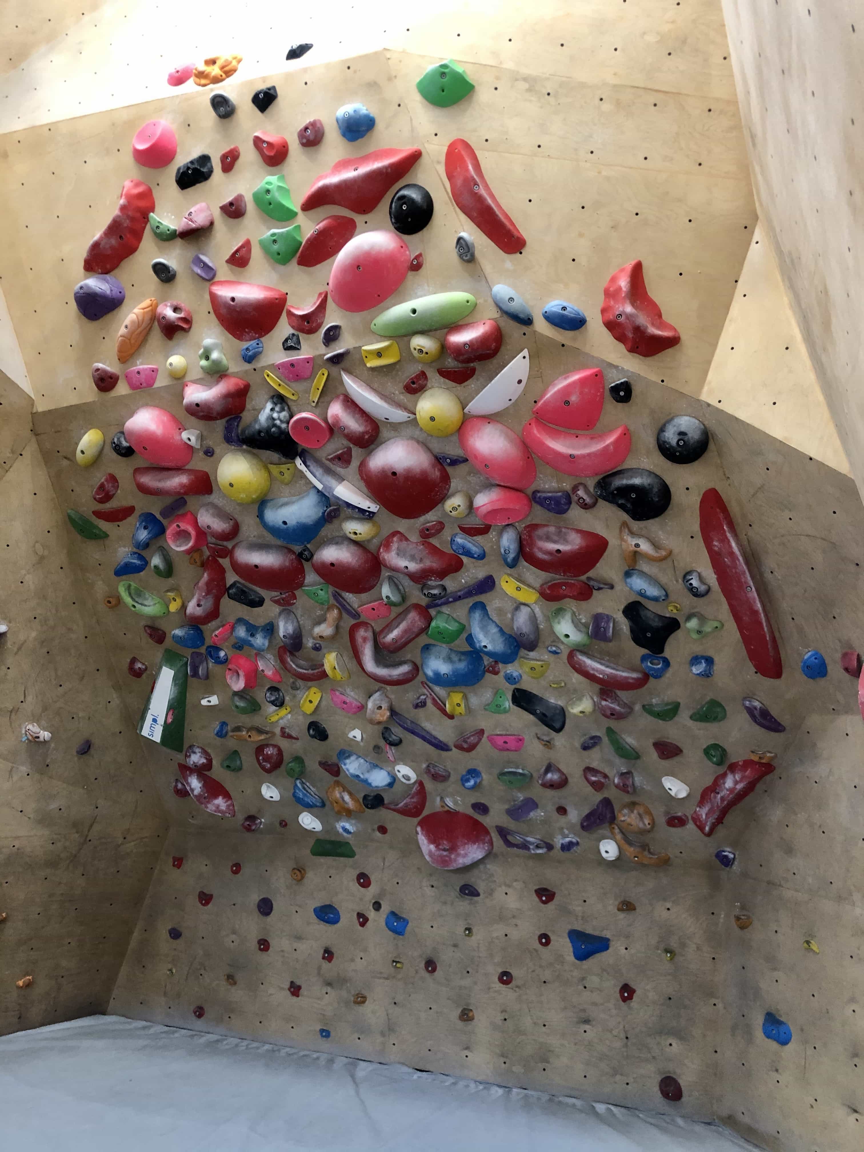 A Beginner’s Guide to Climbing at BoulderBox