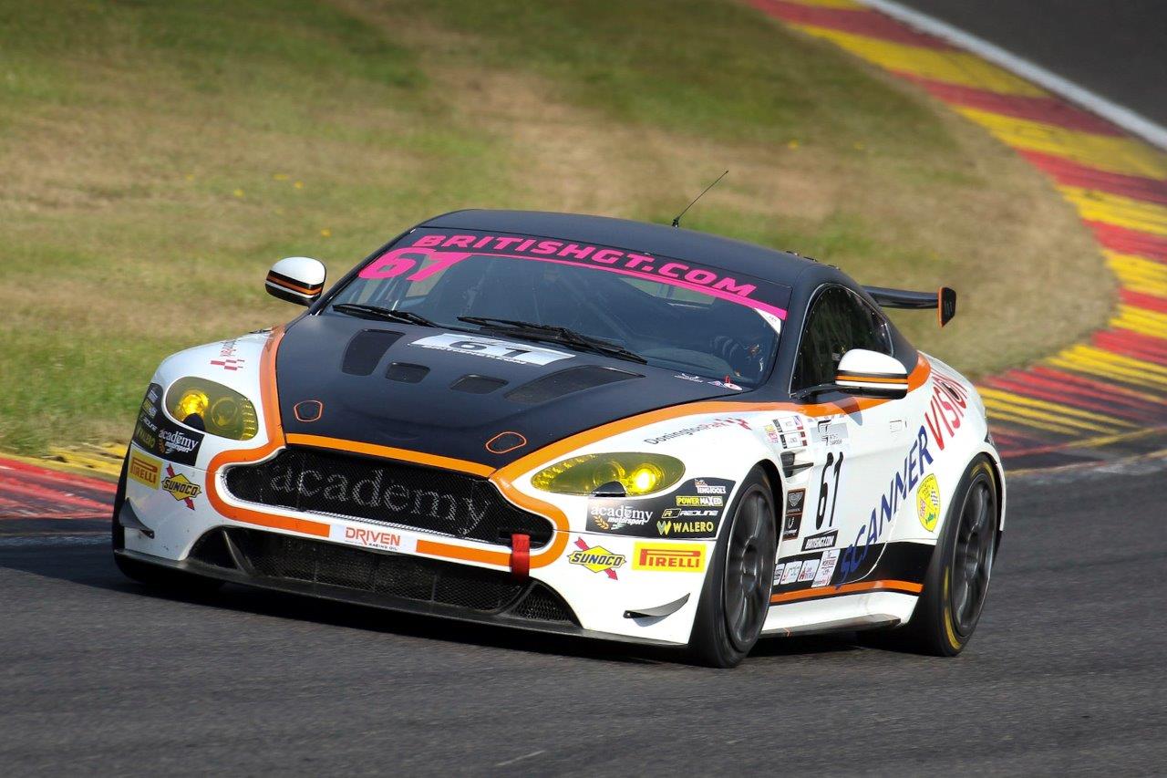 Tom takes 9th at Spa-Francorchamps British GT | Tom Wood Racing