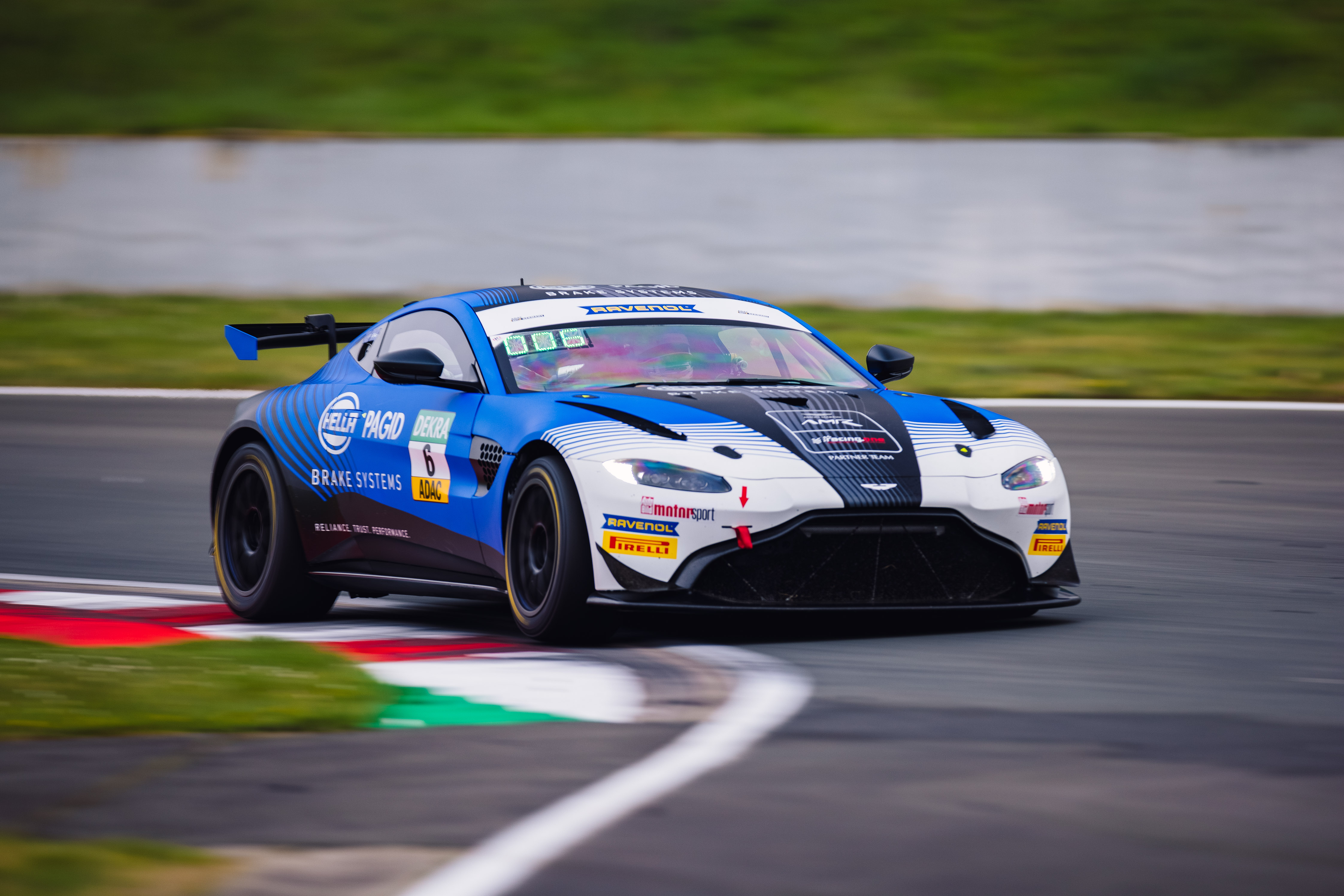 More crucial points for Tom In Holland | Tom Wood Racing