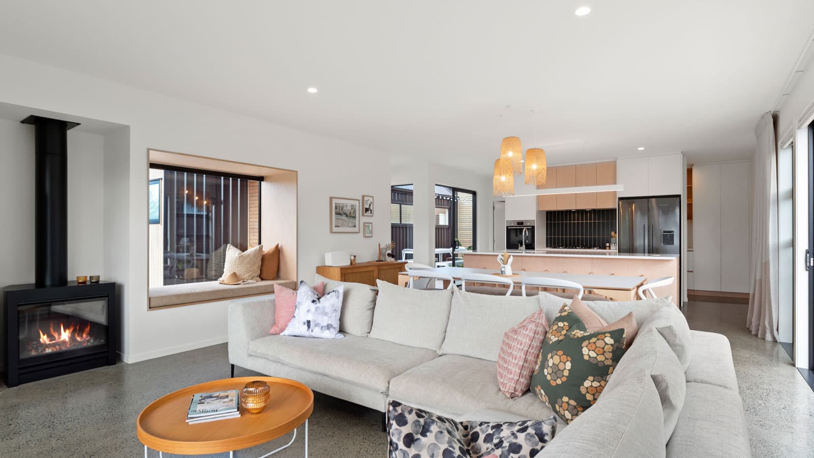 House Design Ideas | STRAIGHT TO THE POINT