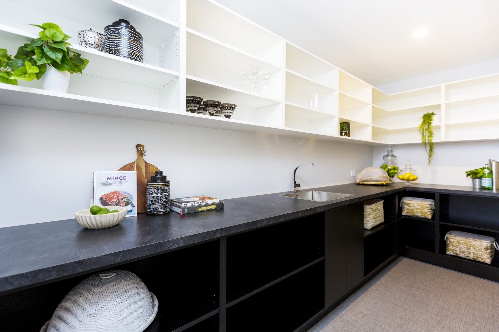 60 Crest Road - House and Land