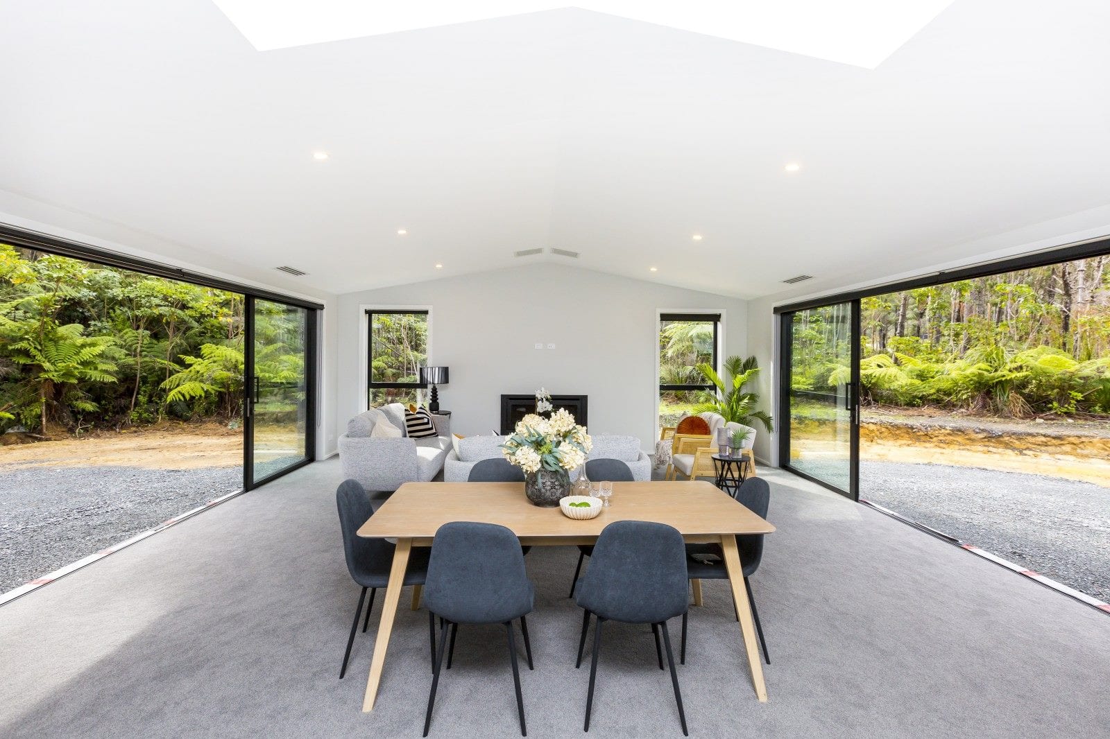 60 Crest Road - House and Land