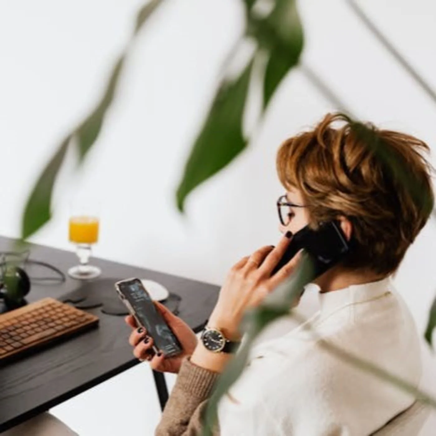 The 10 Best Business VoIP Phone Providers for Calling & Texting | Smith.ai