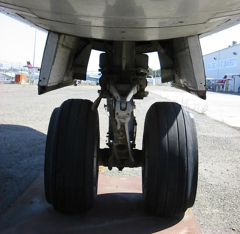 Threshold Review: FlyJSim 727 Professional V3 - Threshold