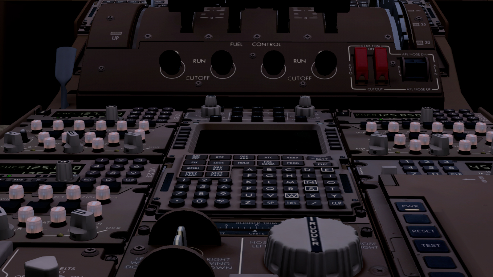 SSG Reveals Closer Look at System Displays and Centre Pedestal of 747-8 ...