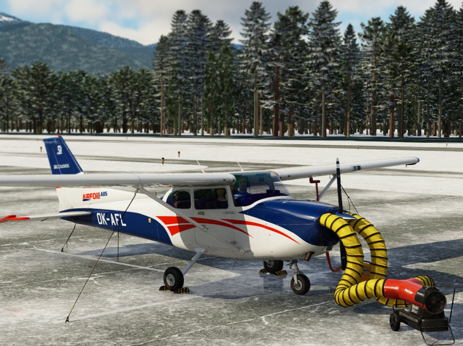 AirfoilLabs Releases C172 NG Analog for X-Plane 12 - Threshold