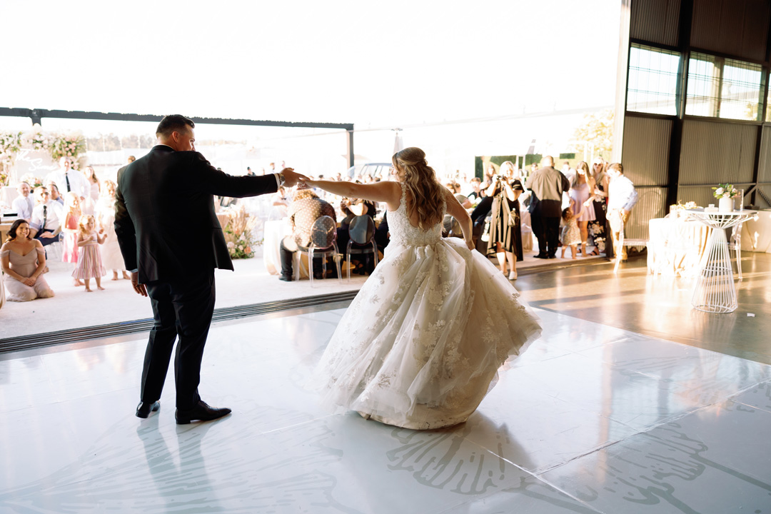Modern Meets Organic Neutral Wedding at Hangar 21 South | Hangar 21