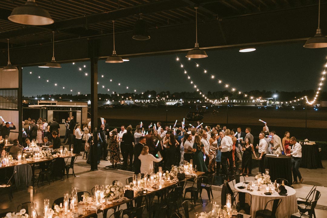 Romantic Black and White Wedding at Hangar 21 South | Hangar 21