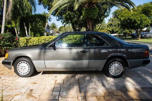 1988 Mercedes-Benz 300CE Coupe for Sale | Exotic Car Trader (Lot #22082817)
