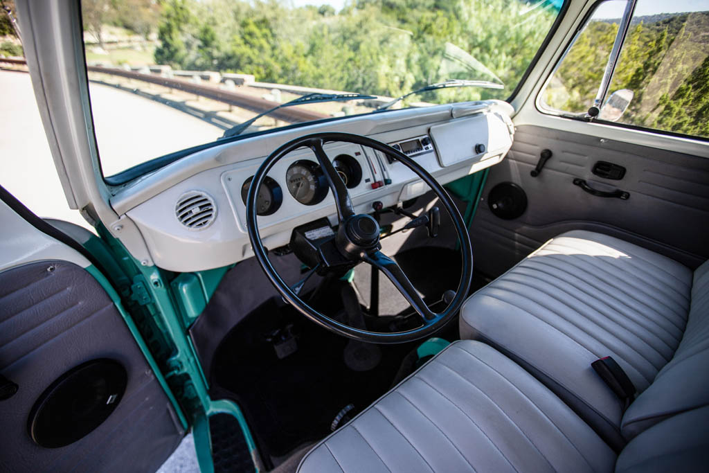 1961 Volkswagen Bus Split Window for Sale | Exotic Car Trader (Lot ...
