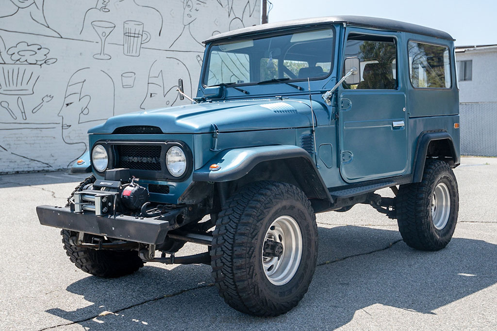 1974 Toyota Land Cruiser FJ40 350ci V8 for Sale | Exotic Car Trader ...