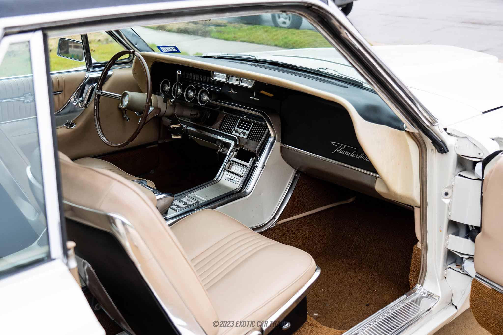1969 Ford Thunderbird Interior