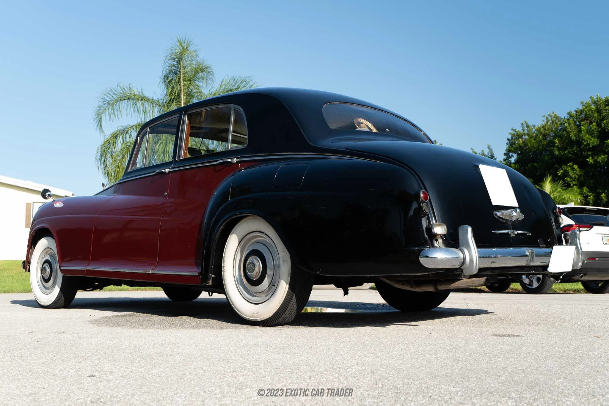 Rolls-Royce Silver Dawn Review | Exotic Car Trader