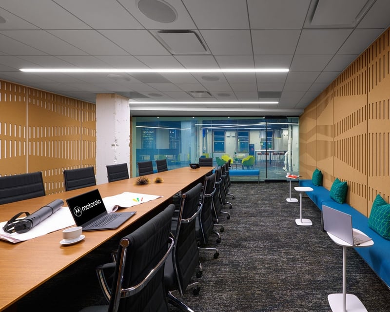 BIG Construction – Motorola Customer Experience Center