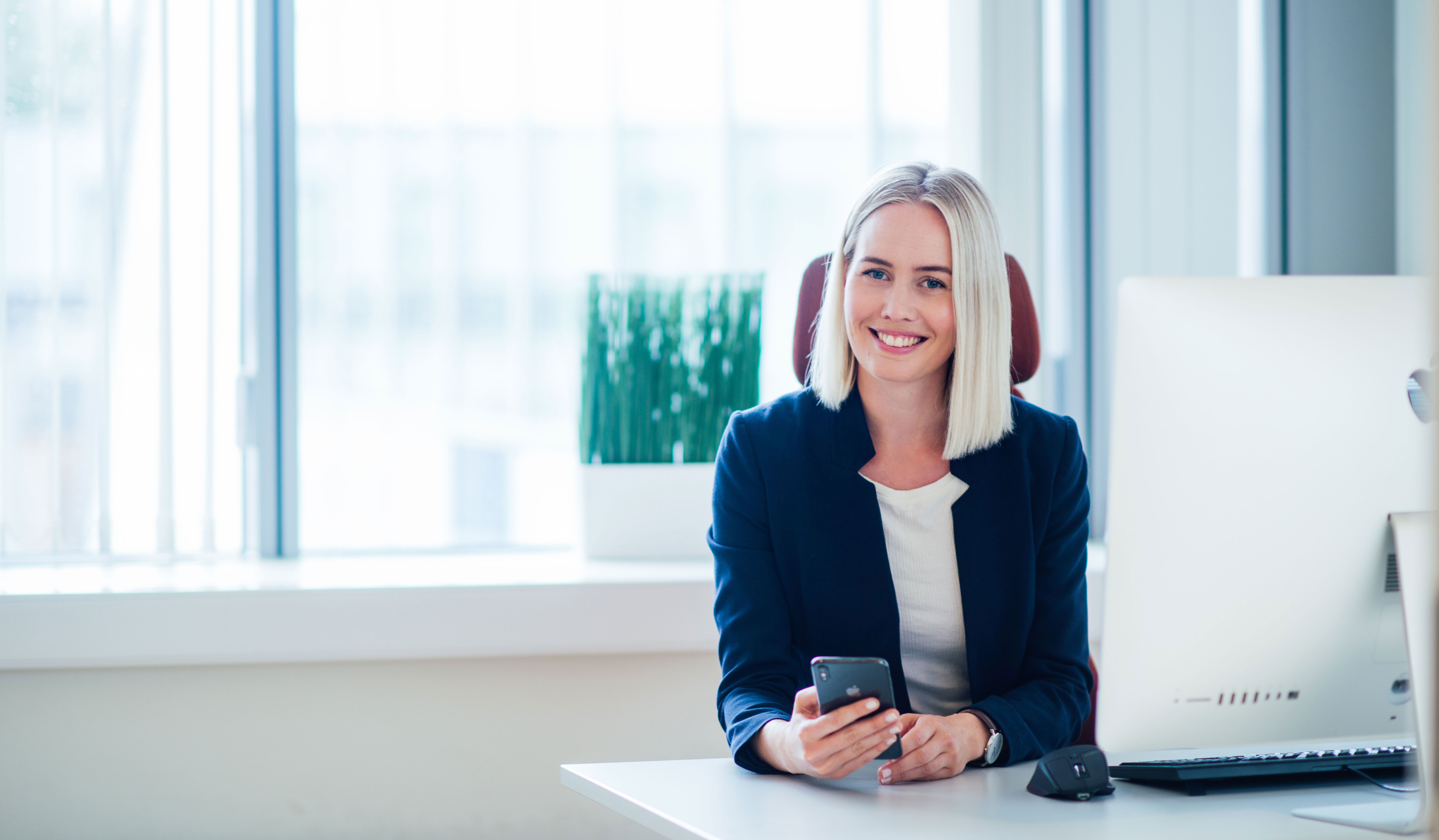 Phonero - Bedriftenes Mobiloperatør