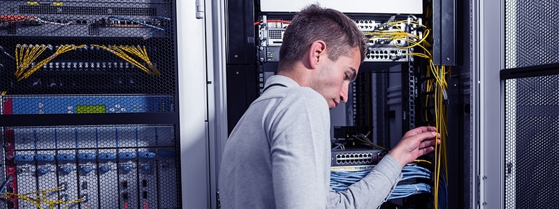 Hire On-Demand Freelance Server Engineers | FieldEngineer
