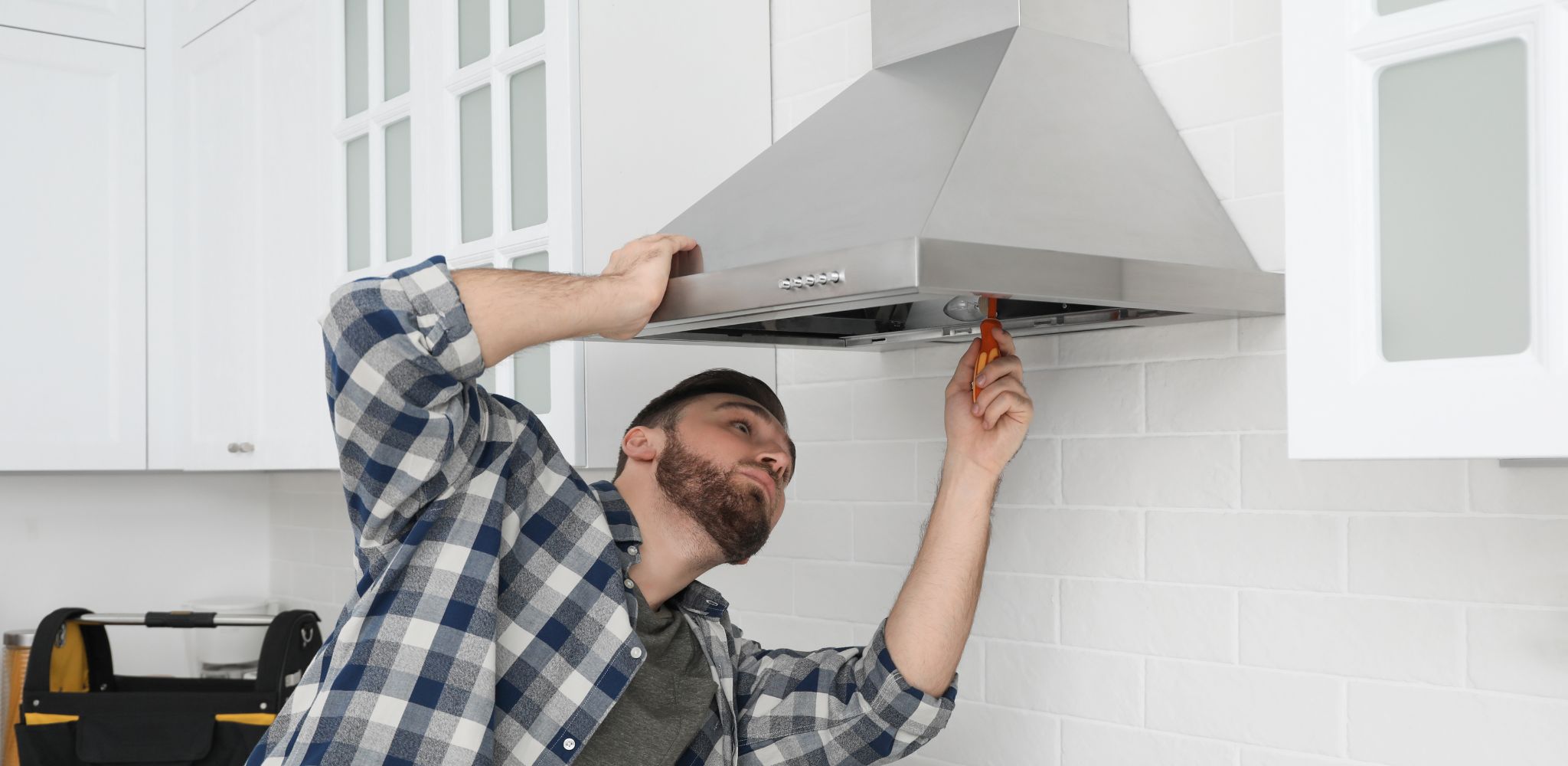 The Ultimate Guide to Choosing a Rangehood: Expert Tips