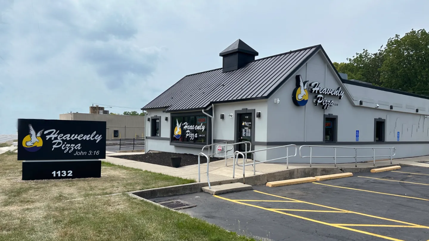 Best Pizza & Subs | Delivery | Findlay, OH | Heavenly Pizza