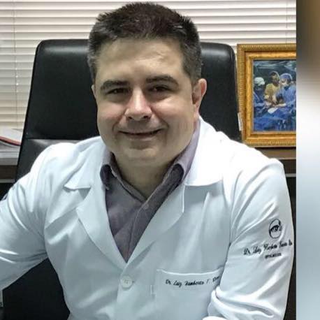 Dr. Luiz Humberto Teixeira Bóro - Oftalmologista em Santos - Rede Olhos