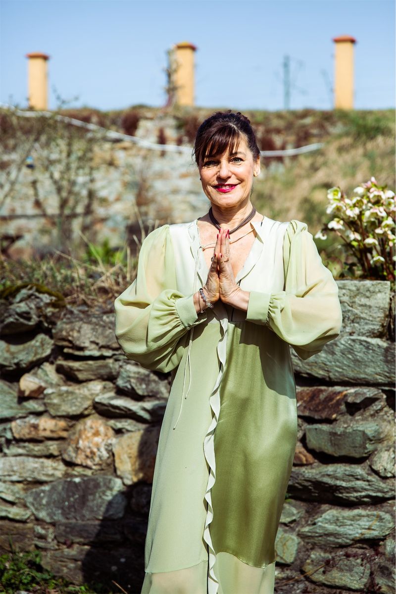 Home | Christiane Wolff – Flowing Om
