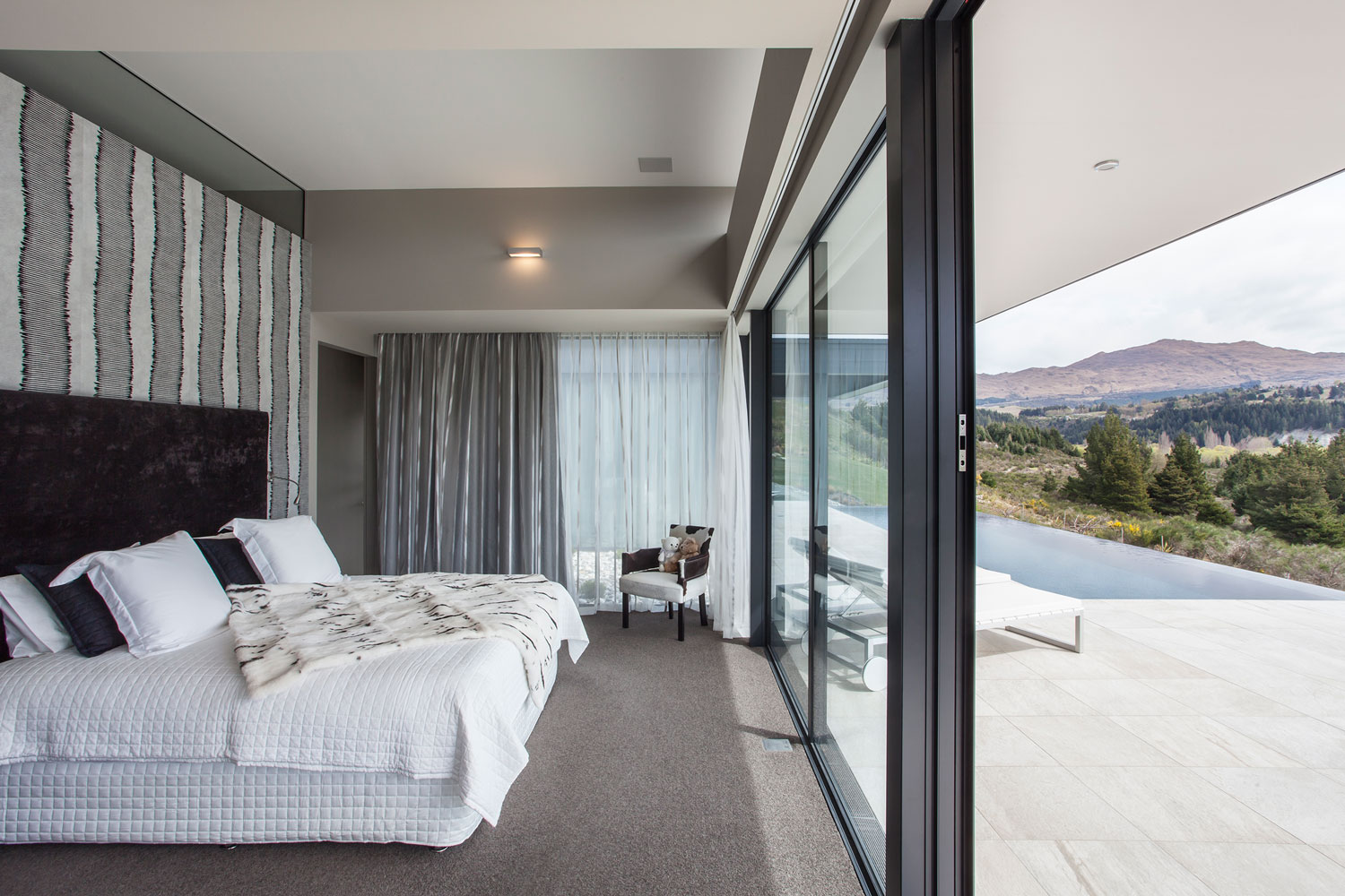 Featured Gary Todd Project: Shotover River | Wakatipu