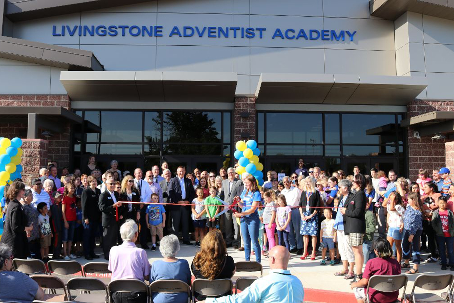 Livingstone Opens New School Building