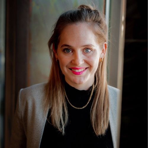 Airchat: Revolutionary communication without the Internet