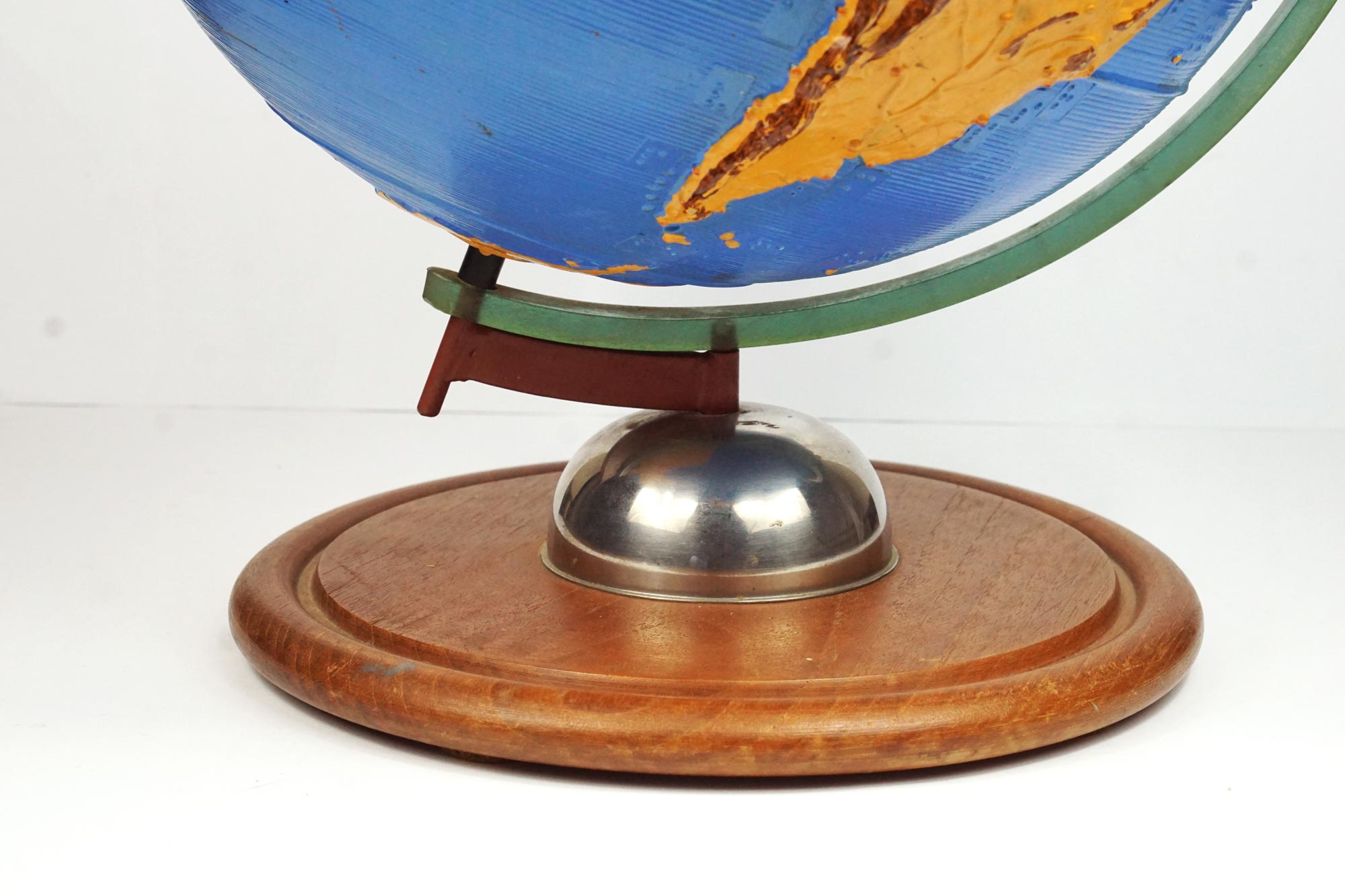 German Braille Globe, 1940-1950
