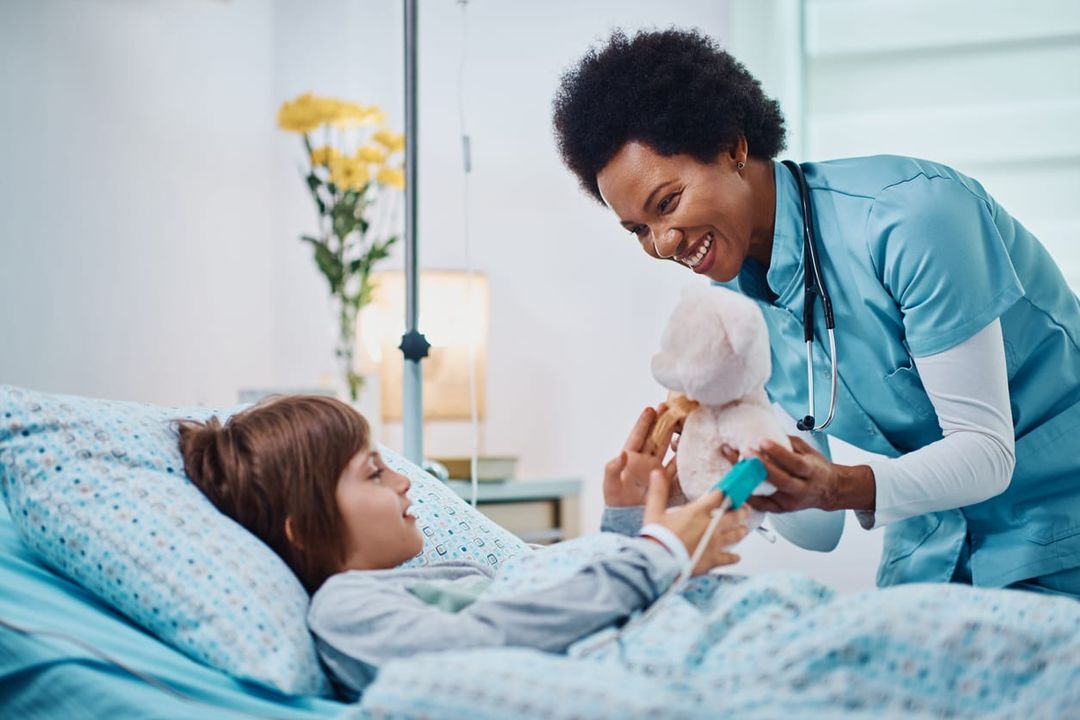 What is a Pediatric Nurse: Guide to the Role