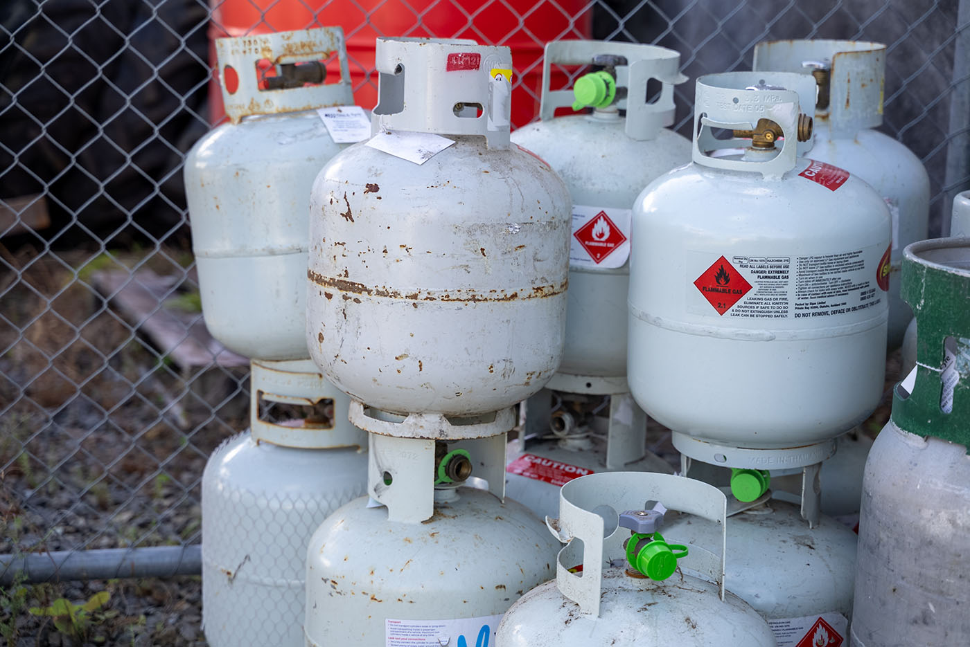 Gas & Tyre’s Guide for Using and Maintaining 9-10kg LPG Bottles | Blog ...