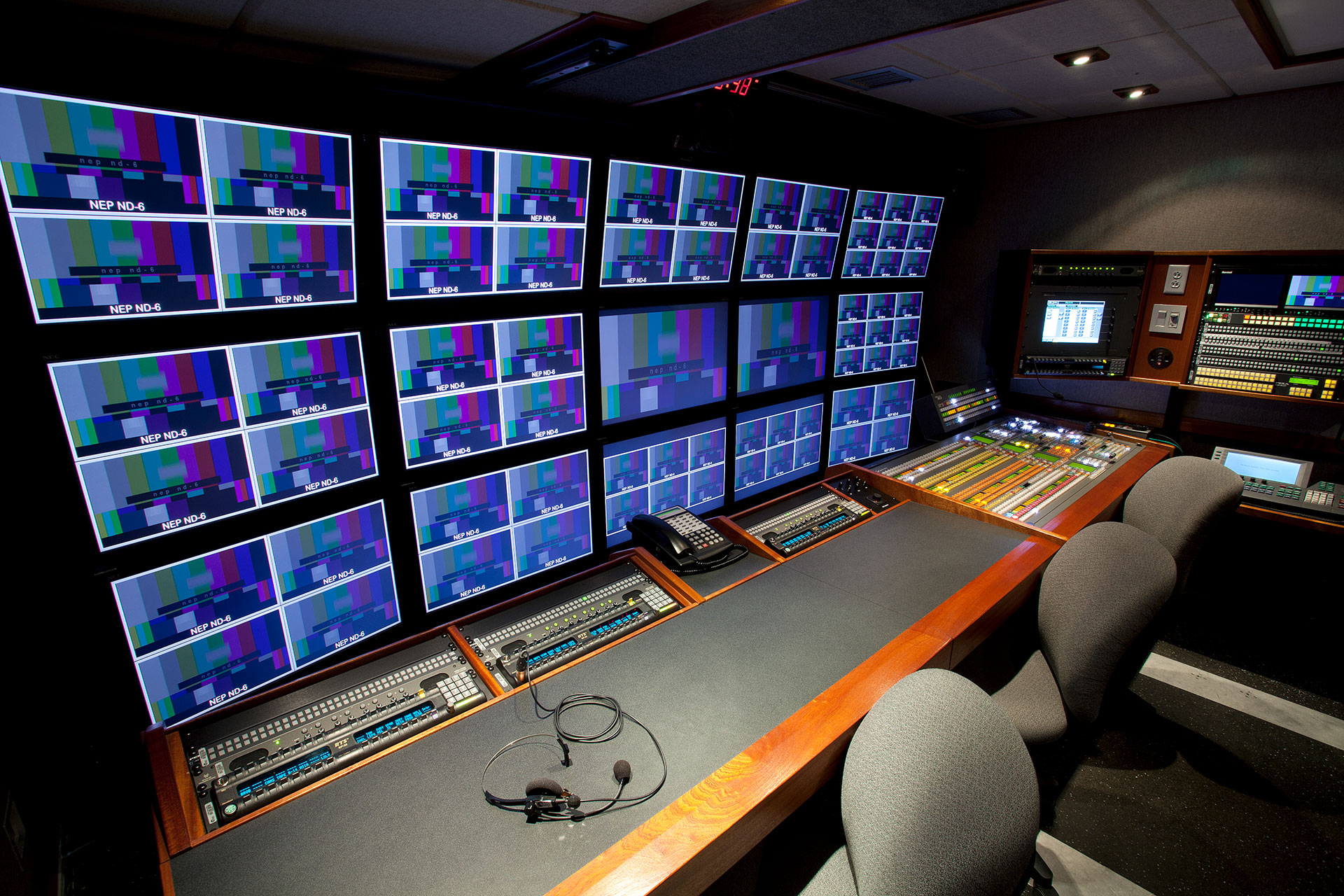 ND6 United States/Canada - NEP's Mobile Unit/OB Trucks