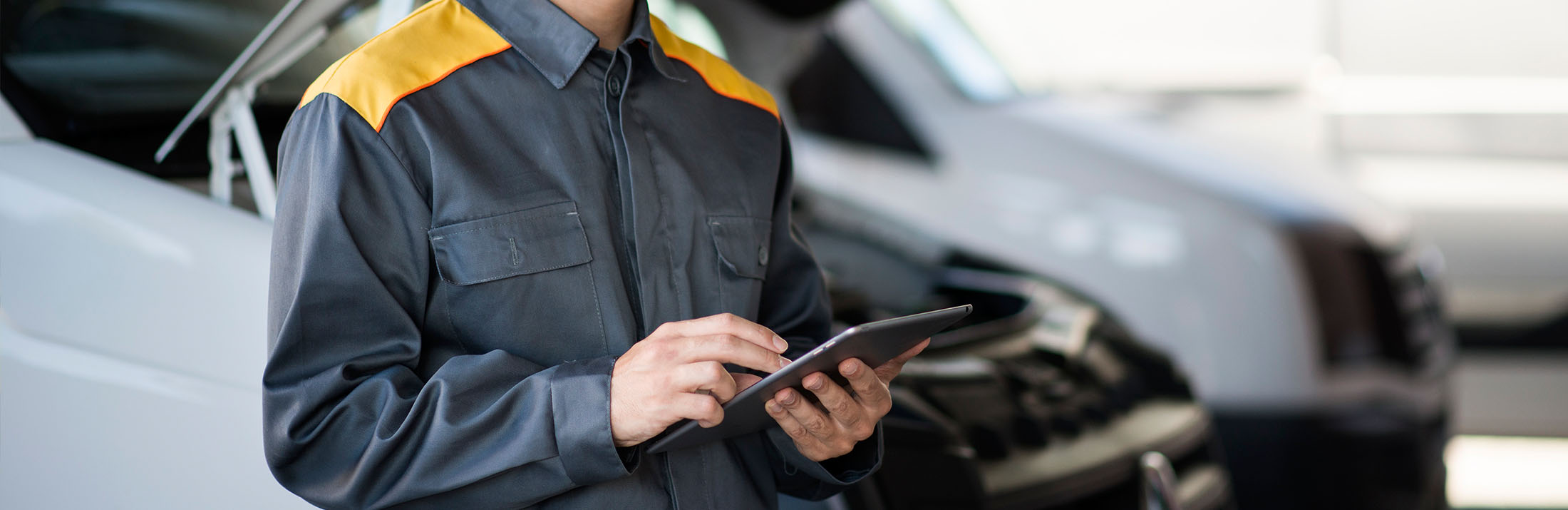 How To Build & Implement a Fleet Vehicle Inspection Checklist | Azuga