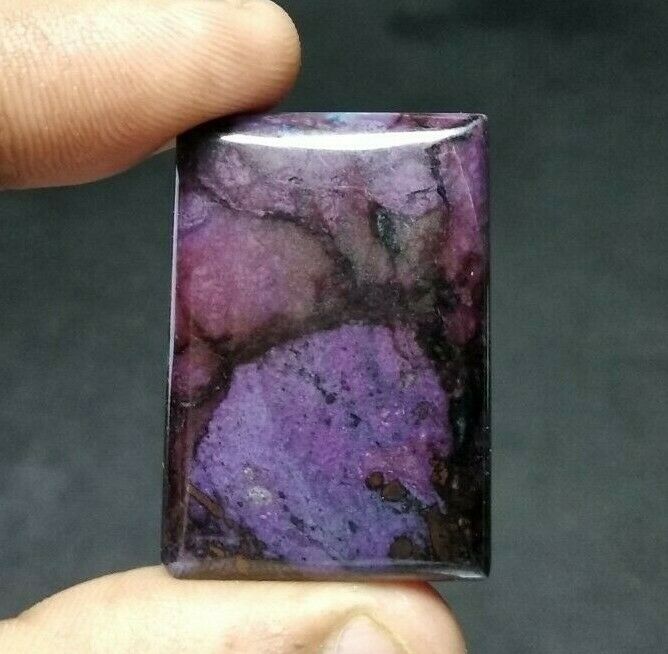 Sugilite: Meaning, Healing Properties, and Powers