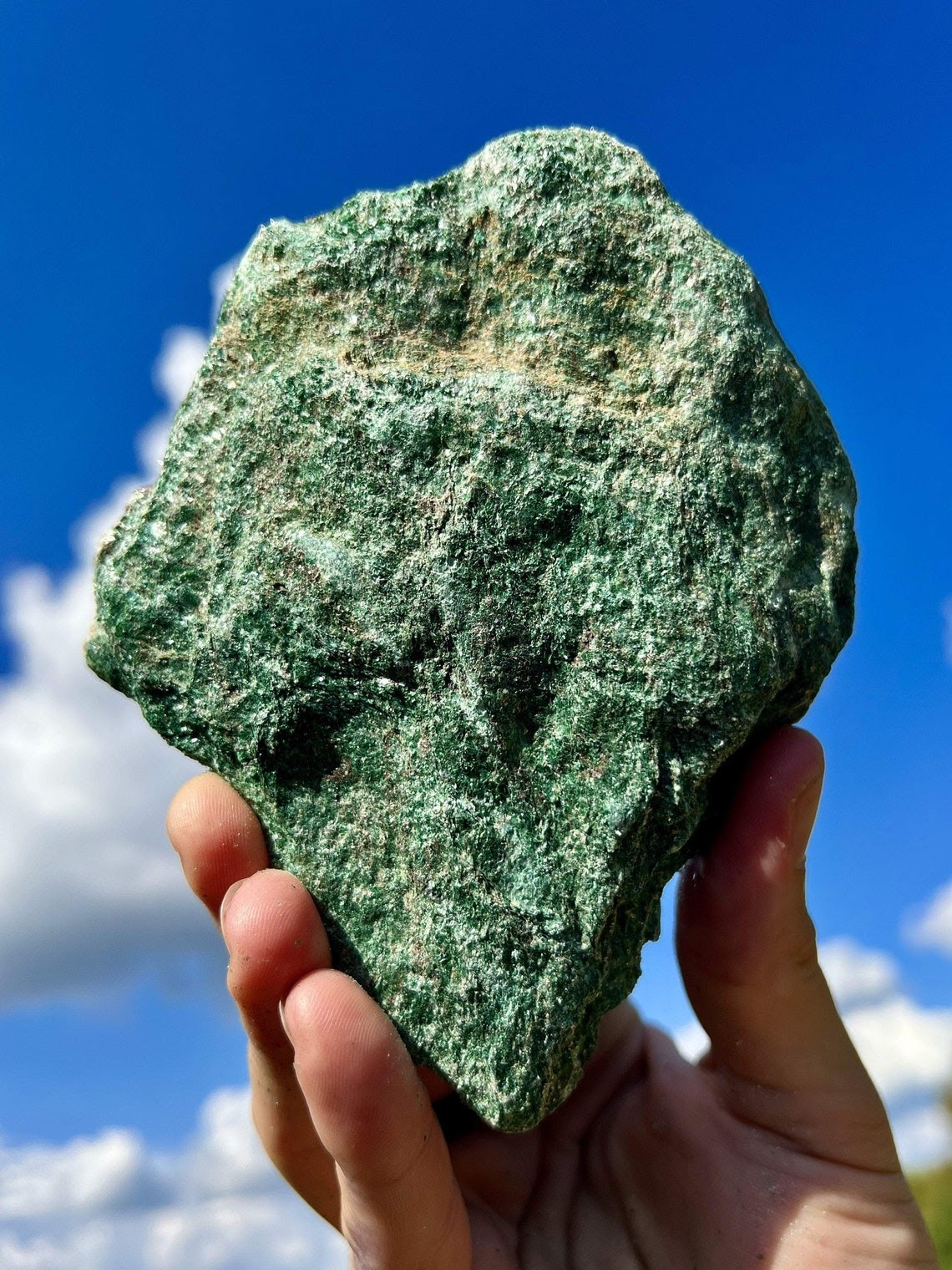 Fuchsite: Meaning, Healing Properties, and Powers