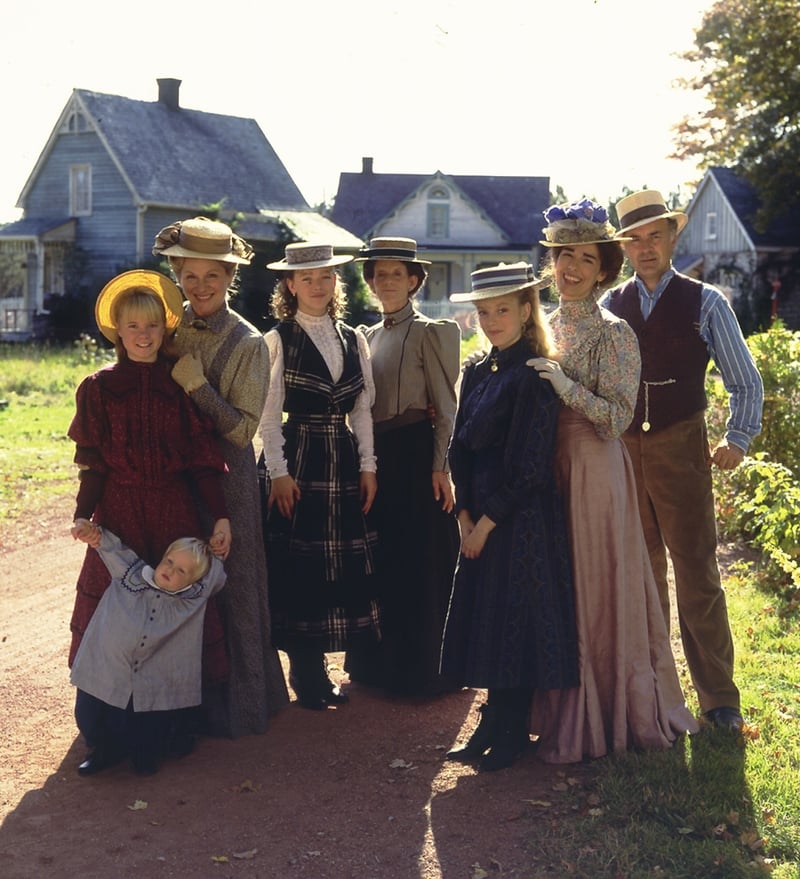 Official timeline from Anne of Green Gables to Road To Avonlea