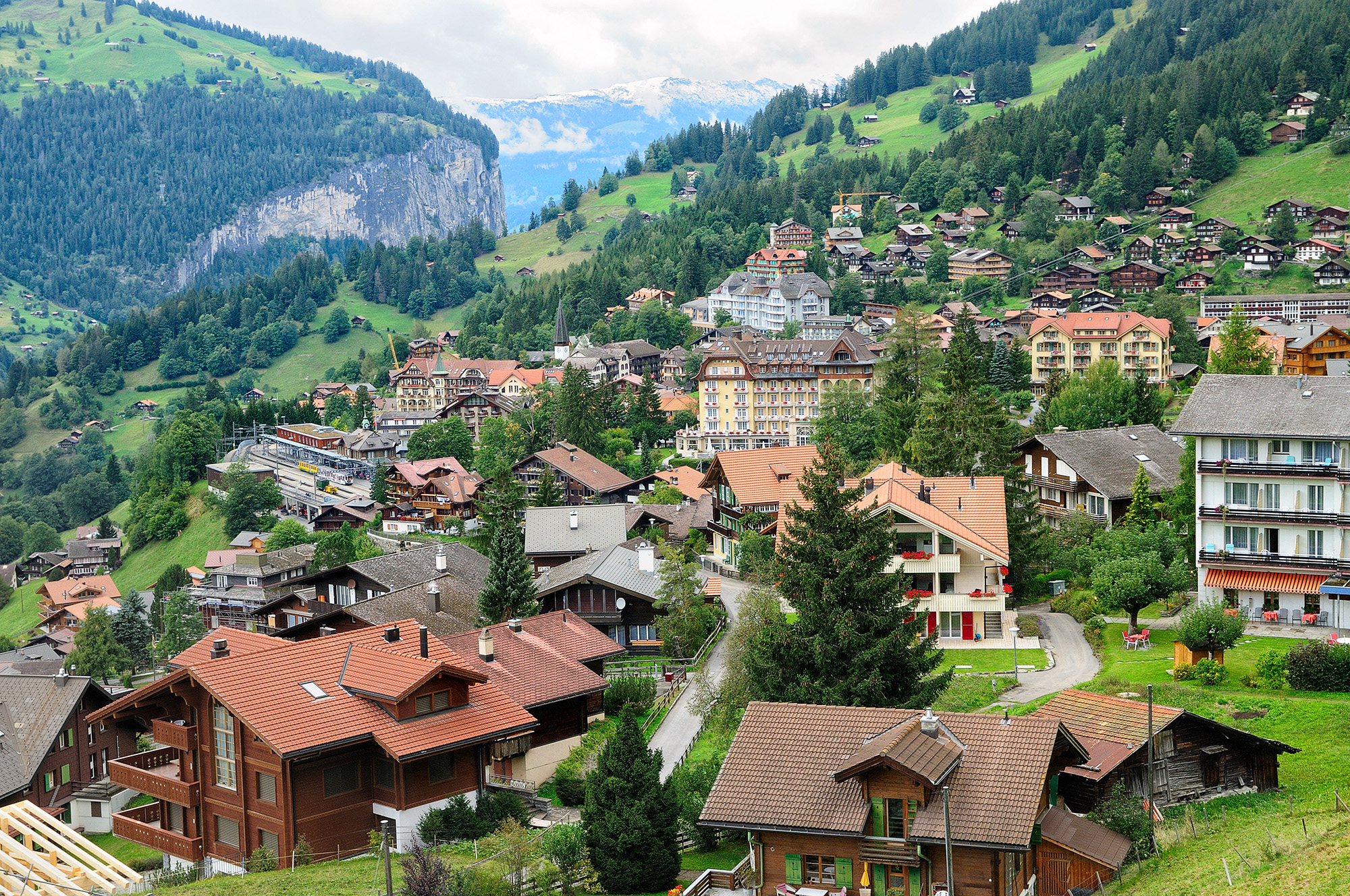 Book Wengen Hotels | Switzerland | Fred.\ Holidays