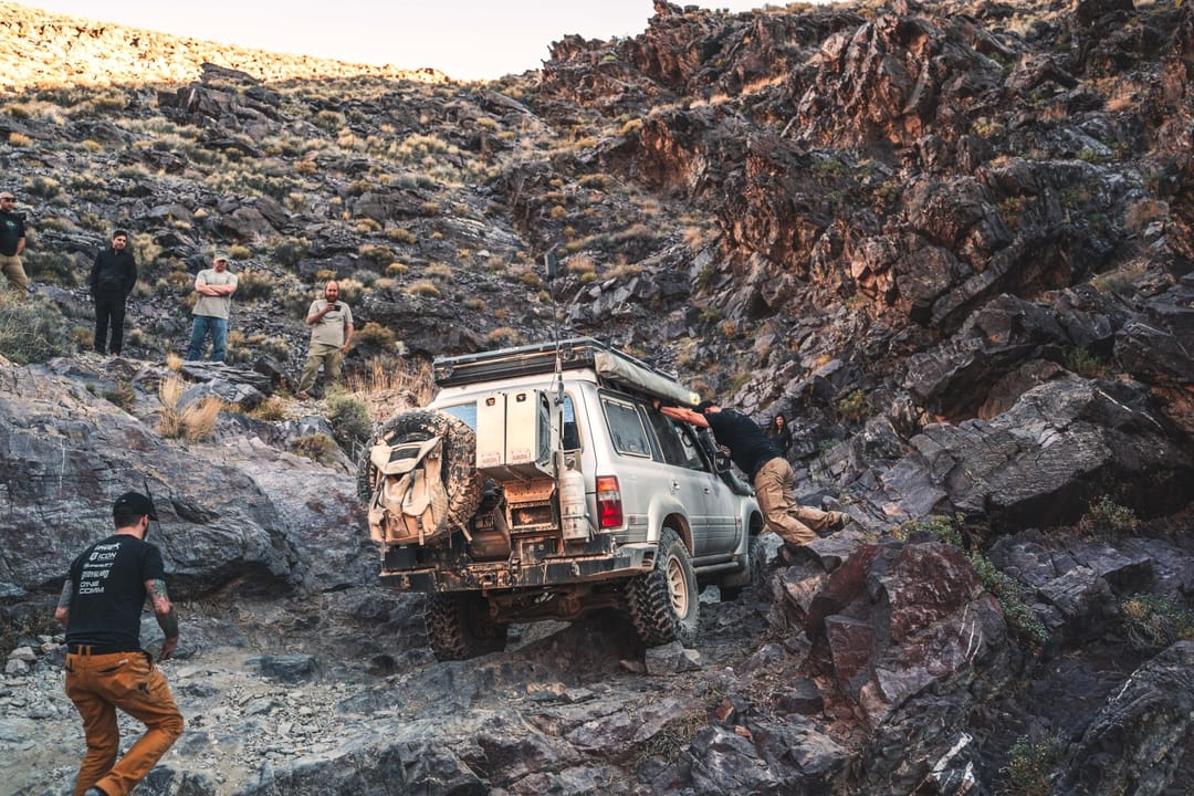 Delta Vehicle Systems - FJ80/FZJ80 Modular Rear Bumper