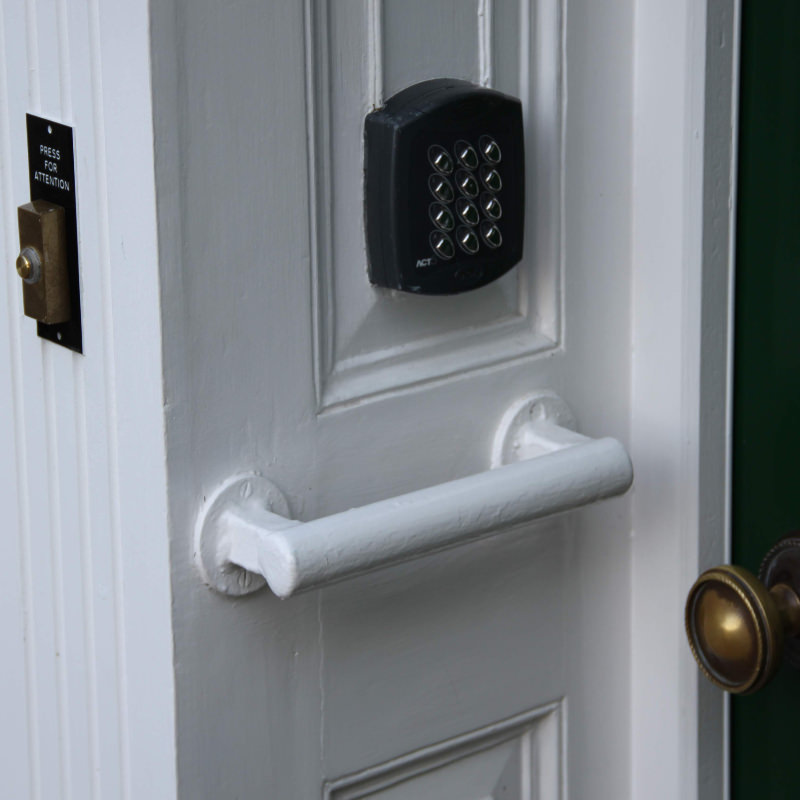 Self Contained Door Access Control Systems