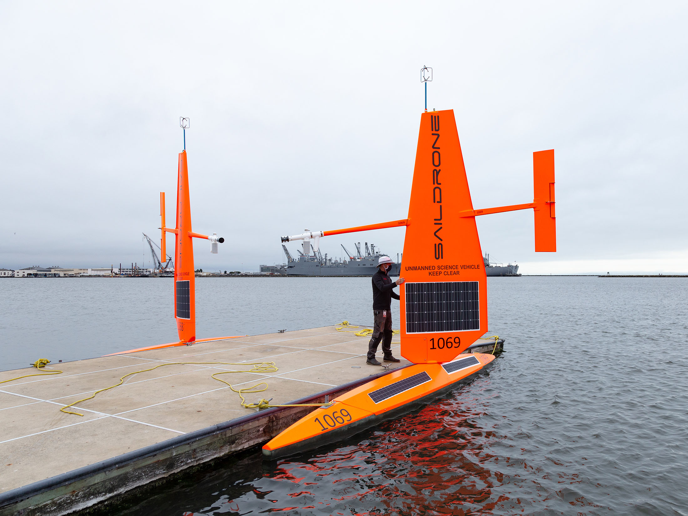 For first time ever, ocean saildrone sent into eye of Cat. 4 hurricane ...
