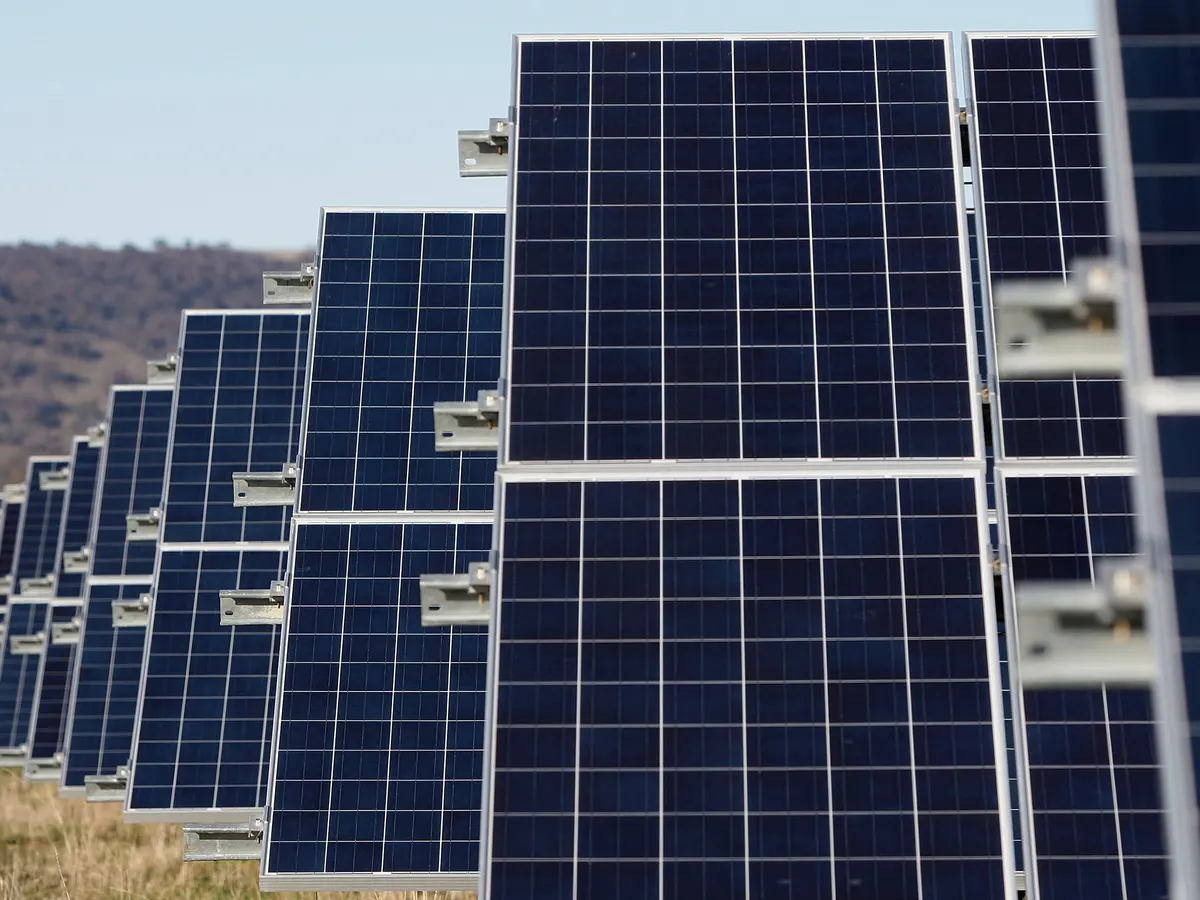 How Solar Farms Work