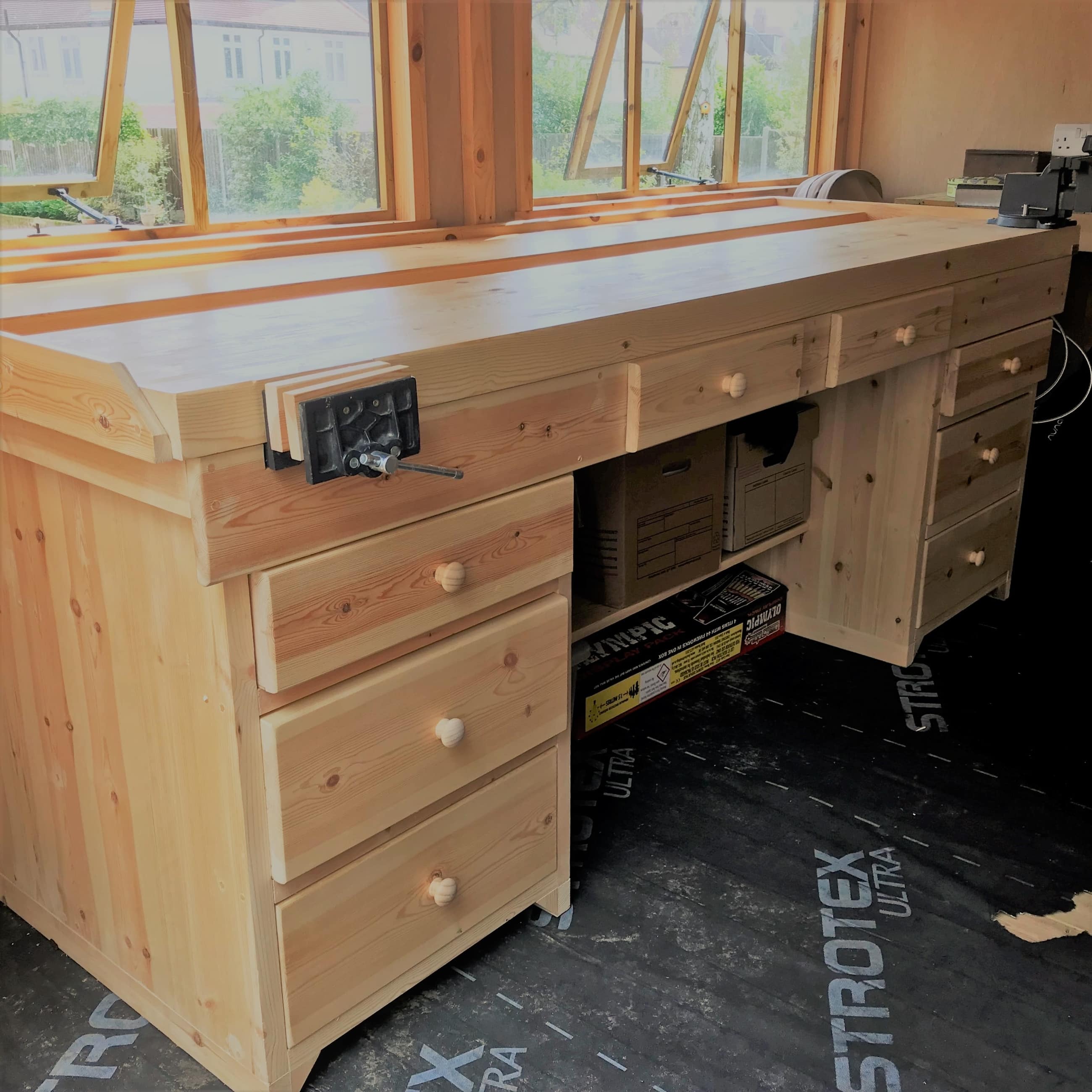 School & College Wooden Workbenches | NB Rhodes Furniture