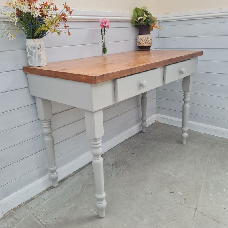 Wooden Dining Tables | Handmade Bespoke Dining Tables