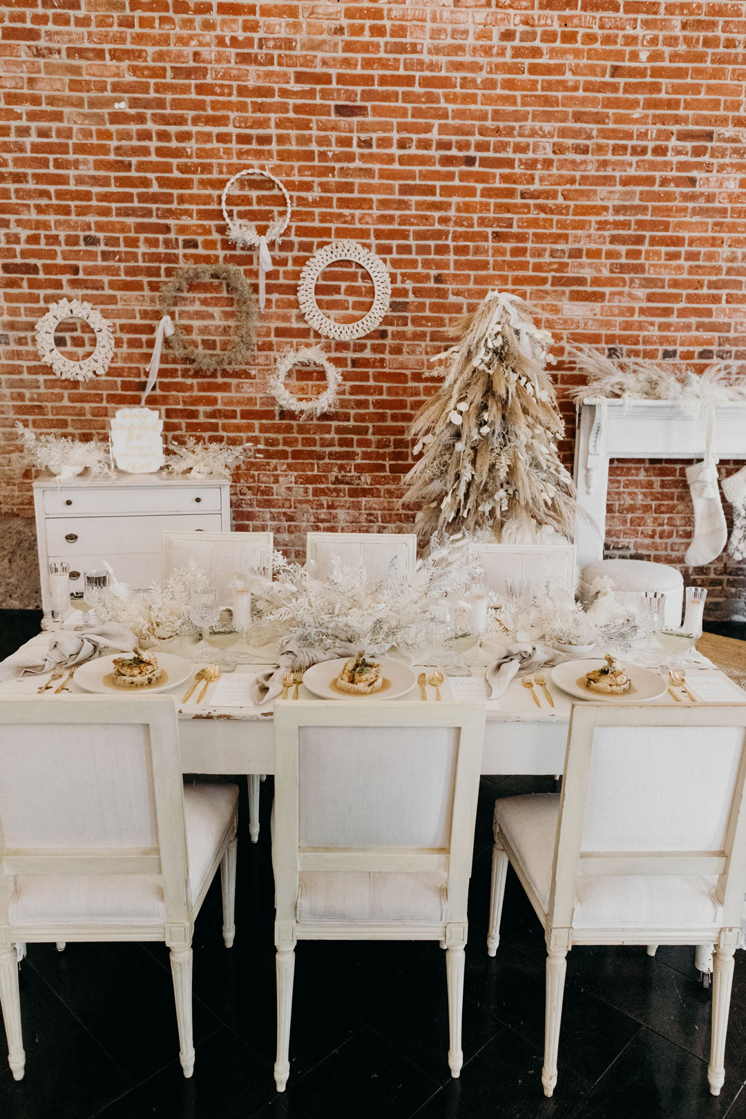 Winter Wonderland Boho Holiday Party | Estate on Second