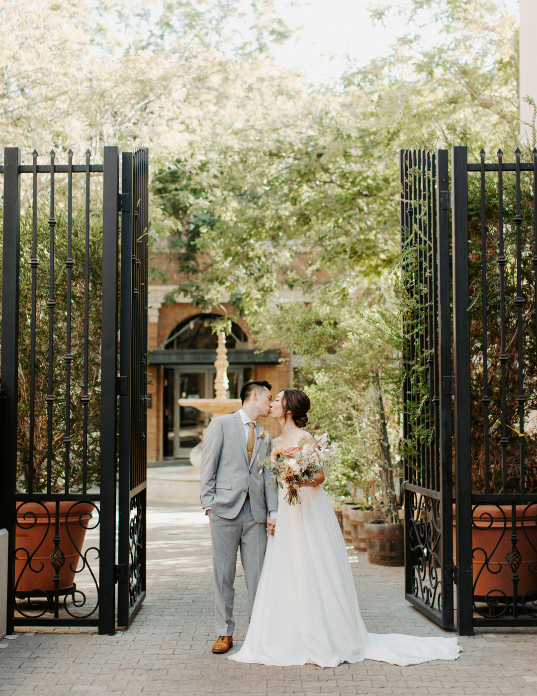 Daniel + Kelly, The Estate on Second | Estate on Second